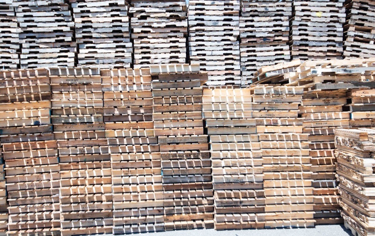 Wood Pallets Minneapolis MN: New, Used & Custom | 48forty
